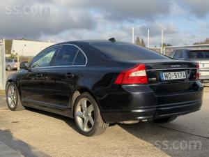 Zils Volvo S80 2007 Rīga, ar dzinēja tilpumu 2.40 L un nobraukumu 411 tūkst. km par 2550 €, foto 11 vietnē AUTOMOTO.COM.LV