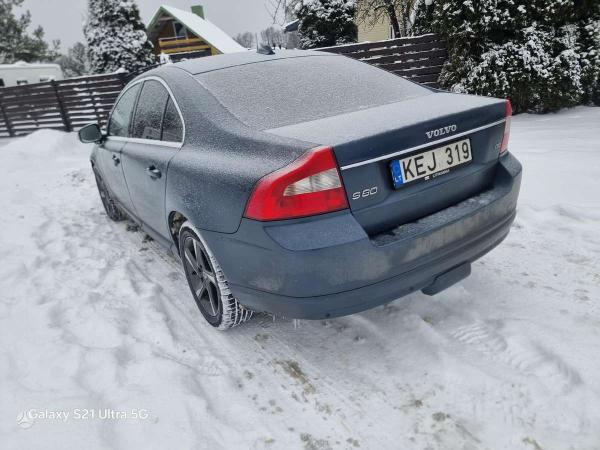 Zils Volvo S80 2008 Jonava, ar dzinēja tilpumu 2.40 L un nobraukumu 377 tūkst. km par 2999 €, foto 5 vietnē AUTOMOTO.COM.LV