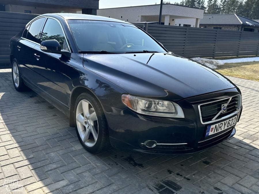 Blue Volvo S80 2008 in Vilnius, with an engine capacity of 2.40 L and mileage of 335 thousand km for 2700 €, photo 2 on AUTOMOTO.COM.LV