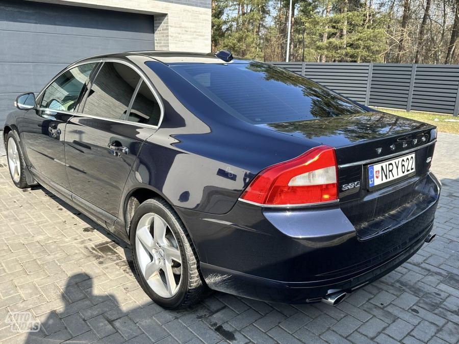 Blue Volvo S80 2008 in Vilnius, with an engine capacity of 2.40 L and mileage of 335 thousand km for 2700 €, photo 5 on AUTOMOTO.COM.LV