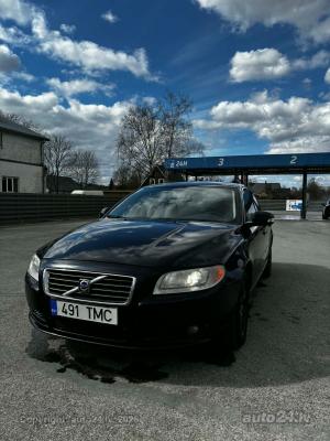Zils Volvo S80 2008 Rakvere, ar dzinēja tilpumu 2.40 L un nobraukumu 415 tūkst. km par 3200 €, foto  vietnē AUTOMOTO.COM.LV