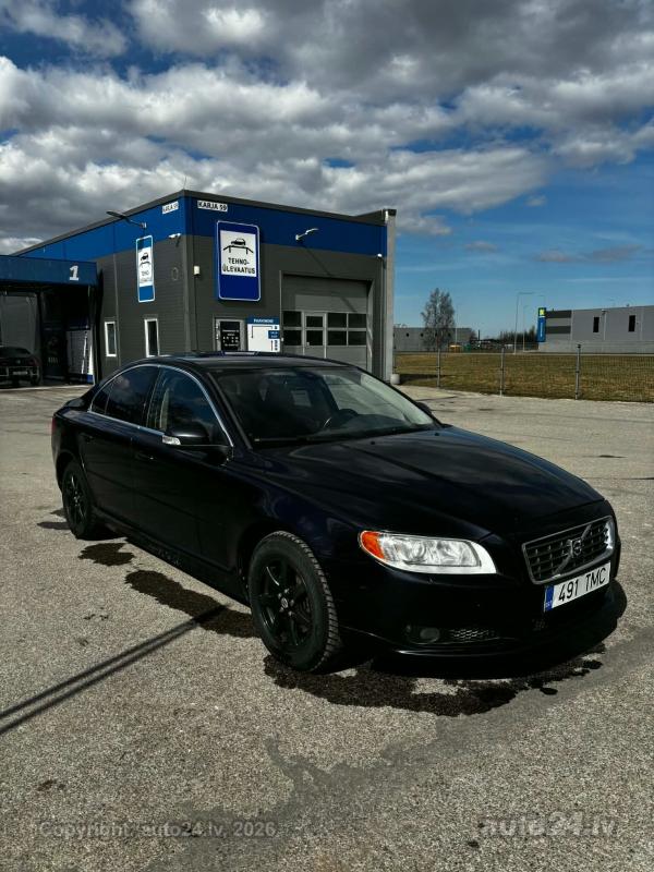 Blue Volvo S80 2008 in Rakvere, with an engine capacity of 2.40 L and mileage of 415 thousand km for 3200 €, photo 2 on AUTOMOTO.COM.LV