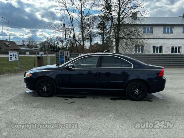 Blue Volvo S80 2008 in Rakvere, with an engine capacity of 2.40 L and mileage of 415 thousand km for 3200 €, photo 5 on AUTOMOTO.COM.LV