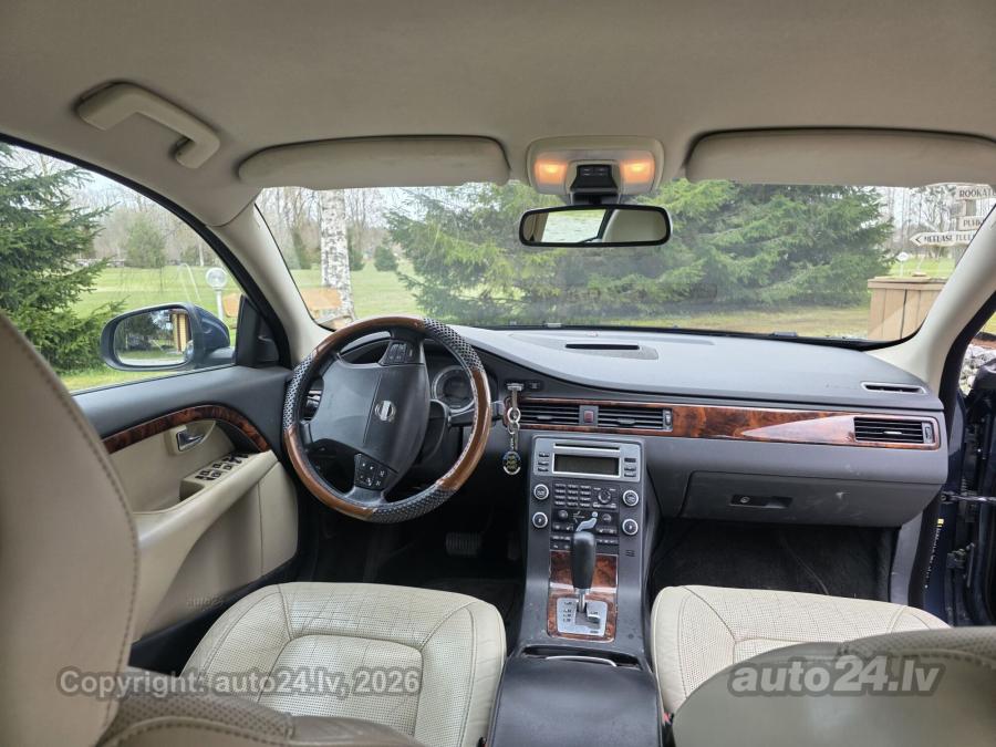 Zils Volvo S80 2008 Kuresāre, ar dzinēja tilpumu 2.40 L un nobraukumu 320 tūkst. km par 2500 €, foto 8 vietnē AUTOMOTO.COM.LV