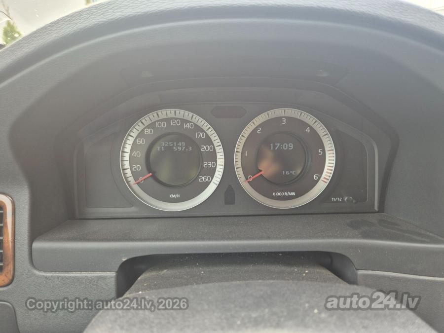 Zils Volvo S80 2008 Pērnava, ar dzinēja tilpumu 2.40 L un nobraukumu 325 tūkst. km par 3800 €, foto 12 vietnē AUTOMOTO.COM.LV