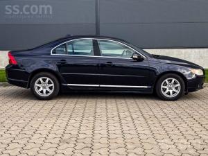 Синий Вольво С80 2008 в Рига, объемом двигателя 2.40 л и пробегом 338 тыс. км за 5490 €, фото 5 на AUTOMOTO.COM.LV