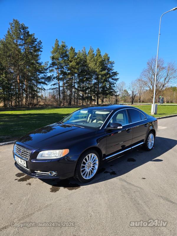 Blue Volvo S80 2008 in Narva, with an engine capacity of 2.40 L and mileage of 290 thousand km for 5500 €, photo 2 on AUTOMOTO.COM.LV