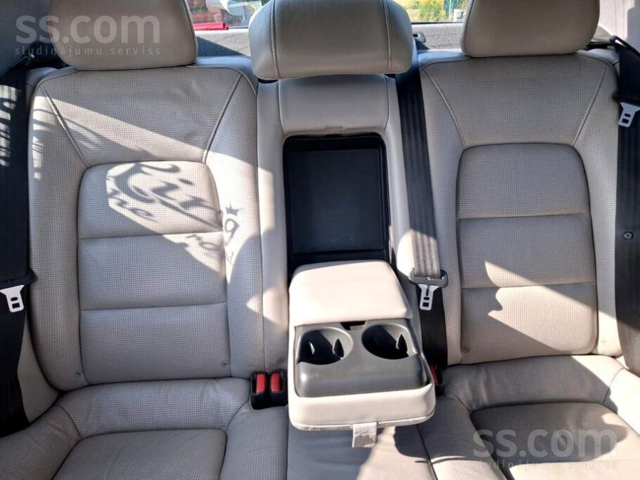 Blue Volvo S80 2008 in Riga, with an engine capacity of 2.00 L and mileage of 262 thousand km for 3300 €, photo 9 on AUTOMOTO.COM.LV