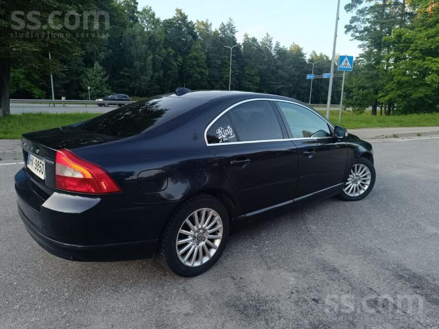 Blue Volvo S80 2008 in Riga, with an engine capacity of 2.00 L and mileage of 262 thousand km for 3300 €, photo 1 on AUTOMOTO.COM.LV