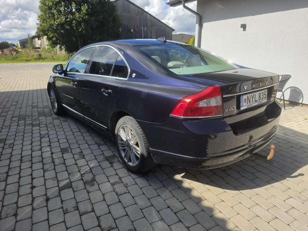 Blue Volvo S80 2008 in Silale, with an engine capacity of 2.40 L and mileage of 297 thousand km for 6200 €, photo 3 on AUTOMOTO.COM.LV