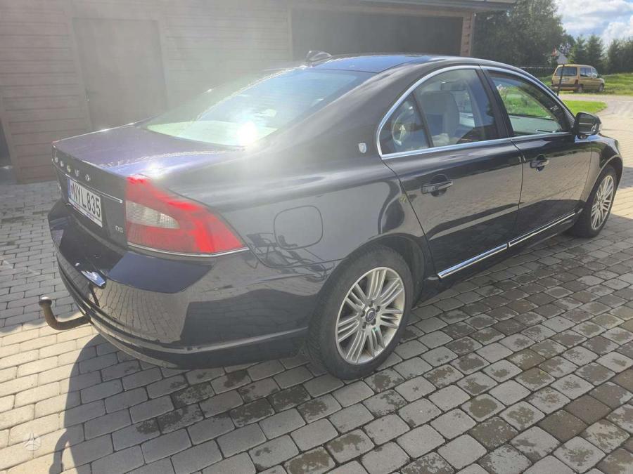 Zils Volvo S80 2008 Šilalė, ar dzinēja tilpumu 2.40 L un nobraukumu 297 tūkst. km par 6200 €, foto 4 vietnē AUTOMOTO.COM.LV