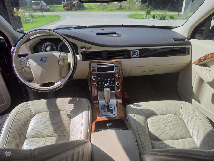 Zils Volvo S80 2008 Šilalė, ar dzinēja tilpumu 2.40 L un nobraukumu 297 tūkst. km par 6200 €, foto 10 vietnē AUTOMOTO.COM.LV