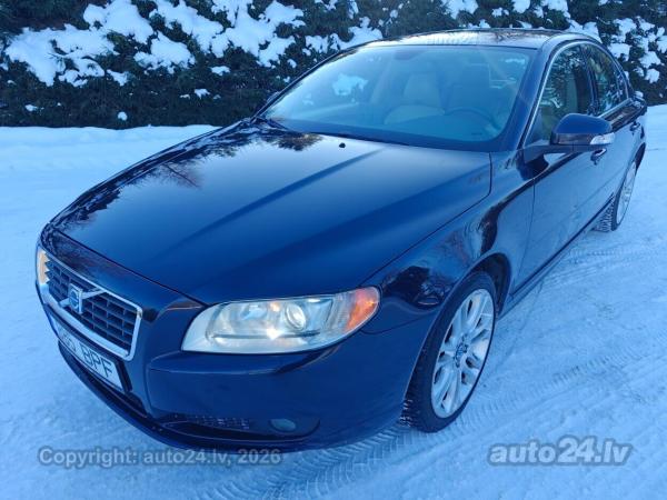 Blue Volvo S80 2009 in Tallinn, with an engine capacity of 2.40 L and mileage of 353 thousand km for 4990 €, photo 1 on AUTOMOTO.COM.LV