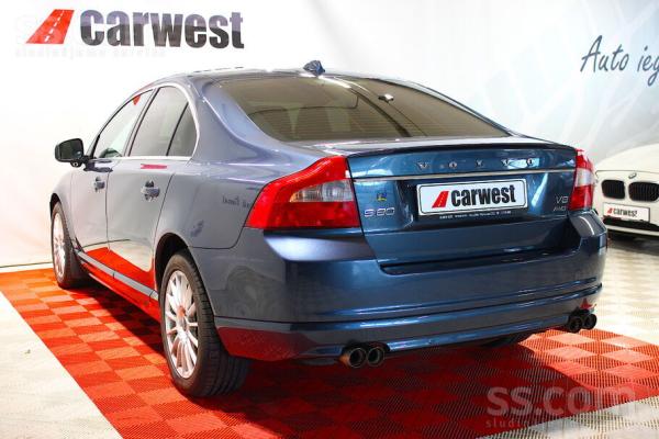 Zils Volvo S80 2009 Rīga, ar dzinēja tilpumu 4.40 L un nobraukumu 99 tūkst. km par 25000 €, foto 6 vietnē AUTOMOTO.COM.LV
