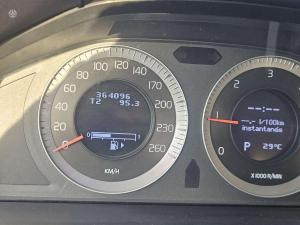 Blue Volvo S80 2010 in Kaunas, with an engine capacity of 2.40 L and mileage of 364 thousand km for 3200 €, photo 8 on AUTOMOTO.COM.LV