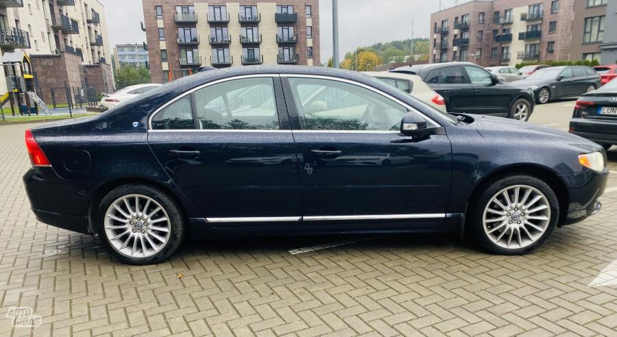 Blue Volvo S80 2011 in Vilnius, with an engine capacity of 2.40 L and mileage of 195 thousand km for 7500 €, photo 2 on AUTOMOTO.COM.LV