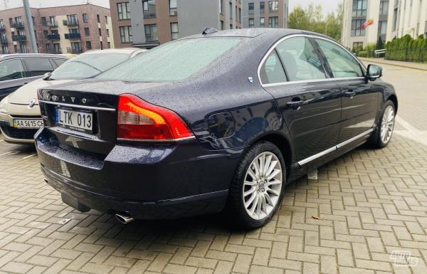 Zils Volvo S80 2011 Viļņa, ar dzinēja tilpumu 2.40 L un nobraukumu 195 tūkst. km par 7500 €, foto 8 vietnē AUTOMOTO.COM.LV