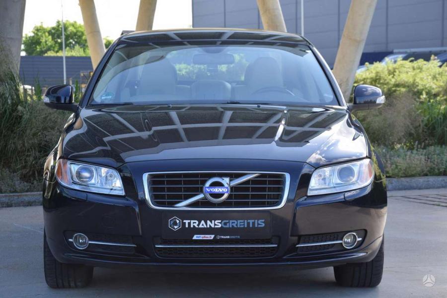 Blue Volvo S80 2011 in Vilnius, with an engine capacity of 1.98 L and mileage of 321 thousand km for 5500 €, photo 4 on AUTOMOTO.COM.LV
