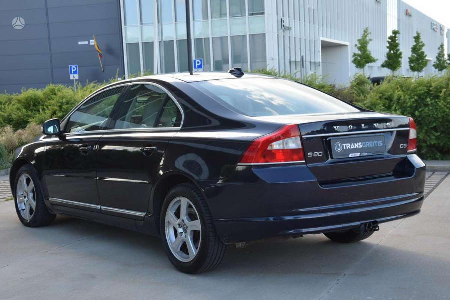 Blue Volvo S80 2011 in Vilnius, with an engine capacity of 1.98 L and mileage of 321 thousand km for 5500 €, photo 9 on AUTOMOTO.COM.LV