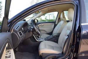 Blue Volvo S80 2011 in Vilnius, with an engine capacity of 1.98 L and mileage of 321 thousand km for 5500 €, photo 13 on AUTOMOTO.COM.LV