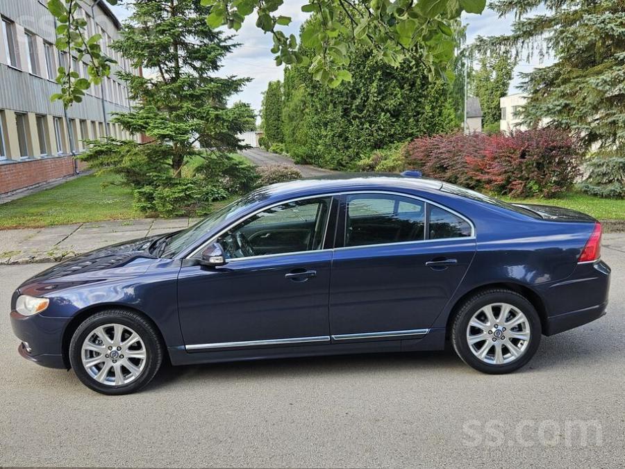 Zils Volvo S80 2011 Jēkabpils, ar dzinēja tilpumu 2.40 L un nobraukumu 323 tūkst. km par 4990 €, foto 10 vietnē AUTOMOTO.COM.LV
