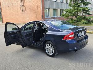 Zils Volvo S80 2011 Jēkabpils, ar dzinēja tilpumu 2.40 L un nobraukumu 323 tūkst. km par 4990 €, foto 13 vietnē AUTOMOTO.COM.LV