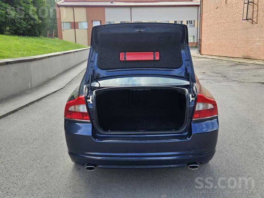 Zils Volvo S80 2011 Jēkabpils, ar dzinēja tilpumu 2.40 L un nobraukumu 323 tūkst. km par 4990 €, foto 15 vietnē AUTOMOTO.COM.LV