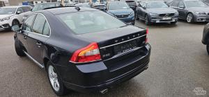 Zils Volvo S80 2011 Kauņa, ar dzinēja tilpumu 2.40 L un nobraukumu 211 tūkst. km par 6950 €, foto 4 vietnē AUTOMOTO.COM.LV