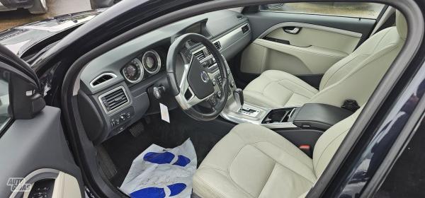 Volvo S80 2011 in Kaunas on AUTOMOTO.COM.LV Blue Volvo S80 2011 in Kaunas, with an engine capacity of 2.40 L and mileage of 211 thousand km for 6950 €, photo 6 on AUTOMOTO.COM.LV
