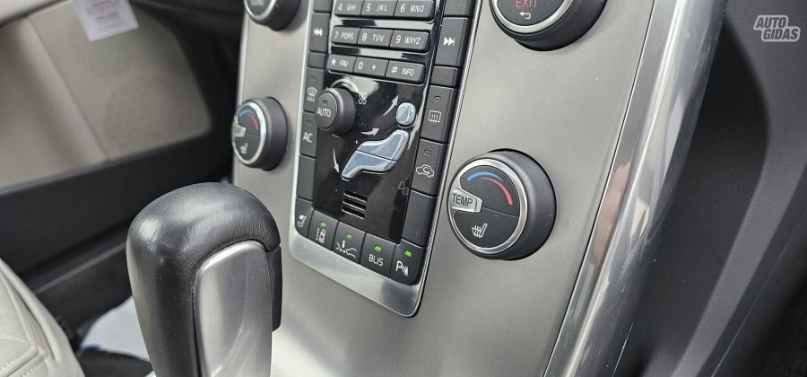 Zils Volvo S80 2011 Kauņa, ar dzinēja tilpumu 2.40 L un nobraukumu 211 tūkst. km par 6950 €, foto 10 vietnē AUTOMOTO.COM.LV