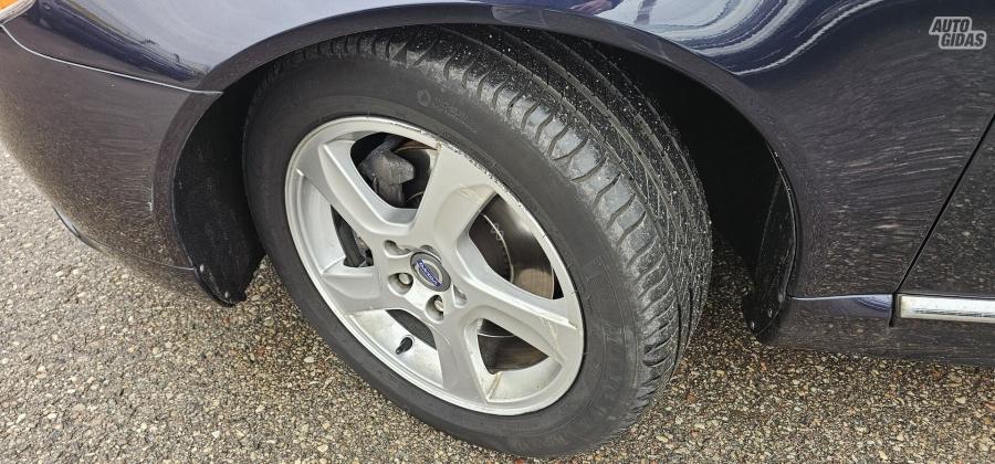 Zils Volvo S80 2011 Kauņa, ar dzinēja tilpumu 2.40 L un nobraukumu 211 tūkst. km par 6950 €, foto 14 vietnē AUTOMOTO.COM.LV