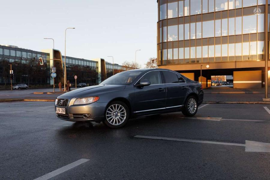 Blue Volvo S80 2012 in Kaunas, with an engine capacity of 3.19 L and mileage of 204 thousand km for 7200 €, photo 11 on AUTOMOTO.COM.LV