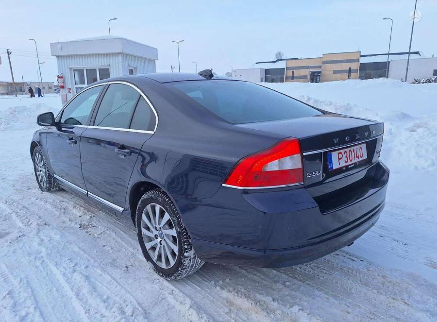 Zils Volvo S80 2012 Ukmergė, ar dzinēja tilpumu 1.98 L un nobraukumu 310 tūkst. km par 5500 €, foto 3 vietnē AUTOMOTO.COM.LV