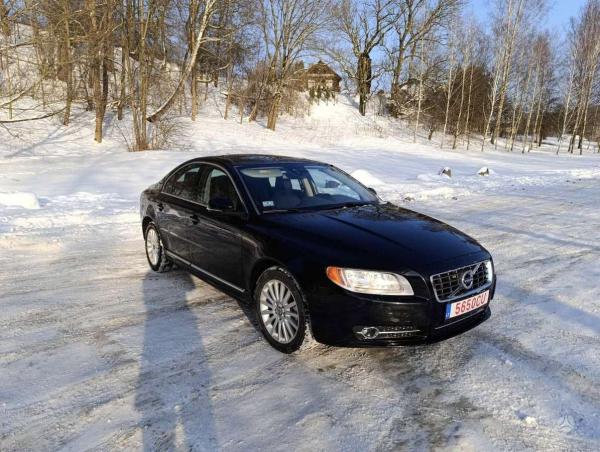 Zils Volvo S80 2012 Viļņa, ar dzinēja tilpumu 3.19 L un nobraukumu 201 tūkst. km par 6300 €, foto 2 vietnē AUTOMOTO.COM.LV
