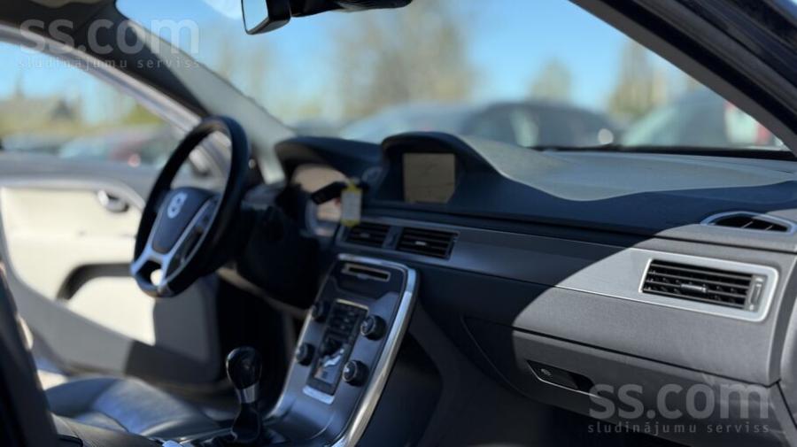 Zils Volvo S80 2012 Jelgava, ar dzinēja tilpumu 1.60 L un nobraukumu 278 tūkst. km par 5890 €, foto 9 vietnē AUTOMOTO.COM.LV