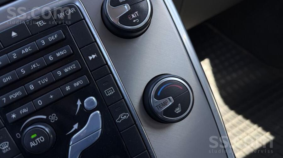 Zils Volvo S80 2012 Jelgava, ar dzinēja tilpumu 1.60 L un nobraukumu 278 tūkst. km par 5890 €, foto 21 vietnē AUTOMOTO.COM.LV