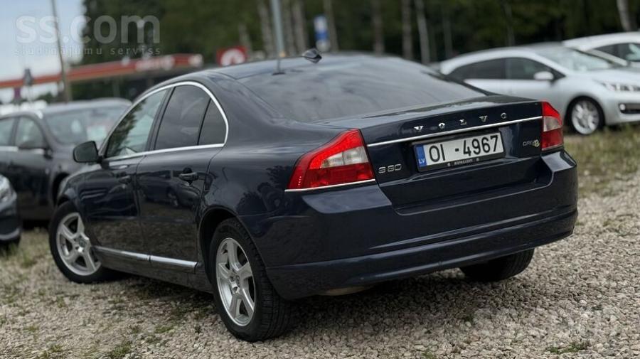 Zils Volvo S80 2012 Jelgava, ar dzinēja tilpumu 1.60 L un nobraukumu 279 tūkst. km par 5190 €, foto 5 vietnē AUTOMOTO.COM.LV
