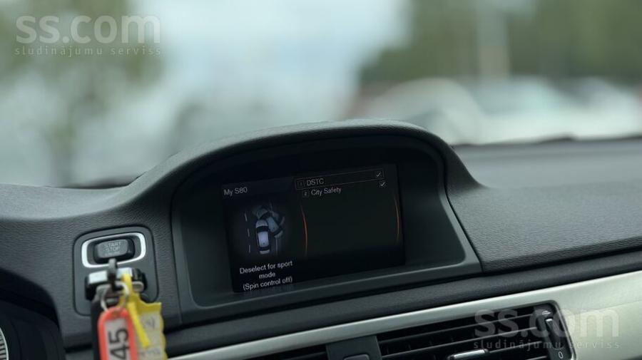 Zils Volvo S80 2012 Jelgava, ar dzinēja tilpumu 1.60 L un nobraukumu 279 tūkst. km par 5190 €, foto 16 vietnē AUTOMOTO.COM.LV
