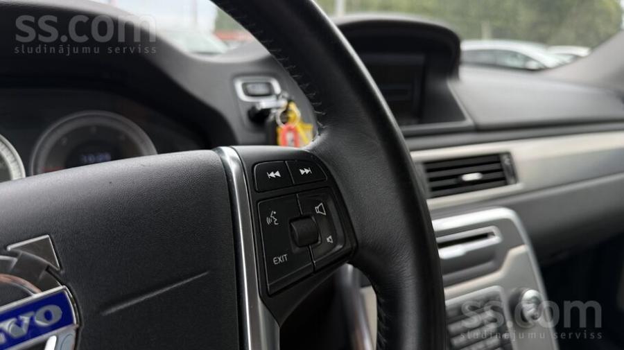 Zils Volvo S80 2012 Jelgava, ar dzinēja tilpumu 1.60 L un nobraukumu 279 tūkst. km par 5190 €, foto 23 vietnē AUTOMOTO.COM.LV