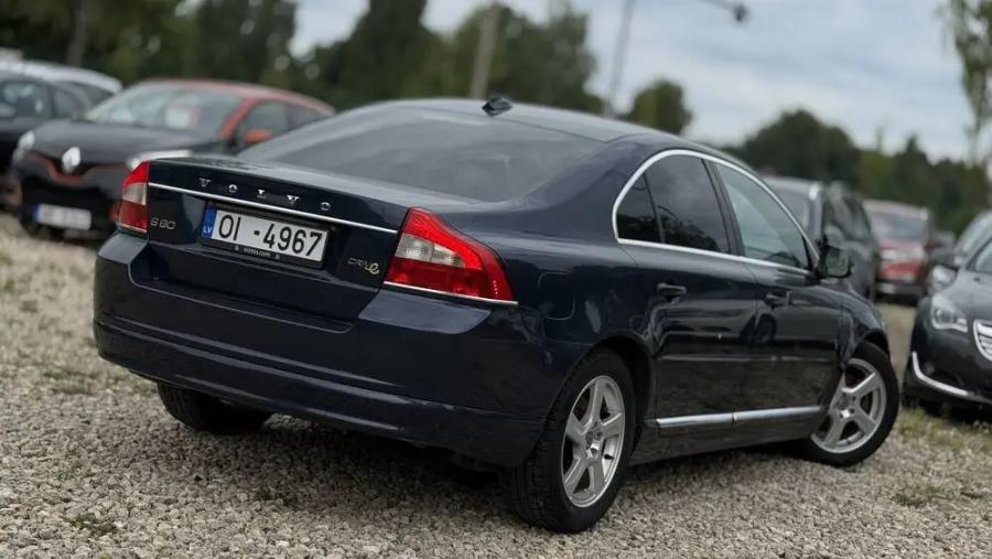 Zils Volvo S80 2012 Jelgava, ar dzinēja tilpumu 1.60 L un nobraukumu 279 tūkst. km par 5190 €, foto 4 vietnē AUTOMOTO.COM.LV