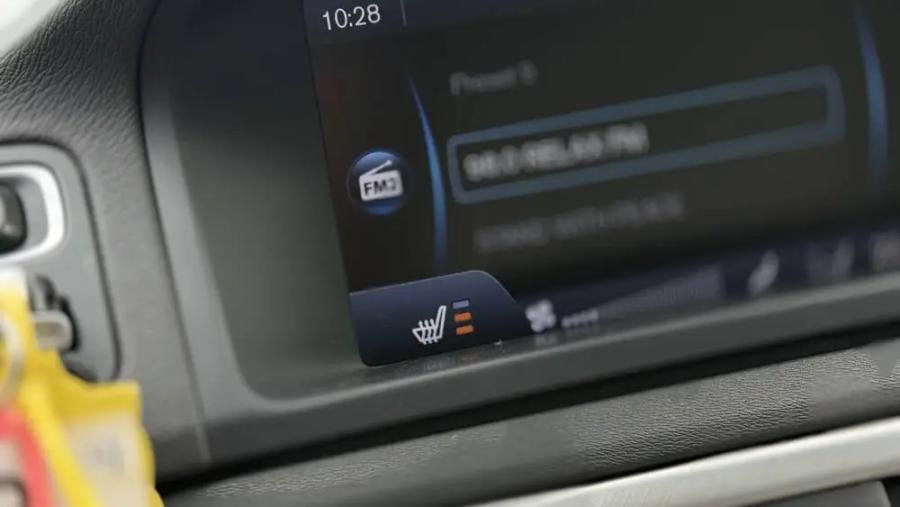 Zils Volvo S80 2012 Jelgava, ar dzinēja tilpumu 1.60 L un nobraukumu 279 tūkst. km par 5190 €, foto 18 vietnē AUTOMOTO.COM.LV