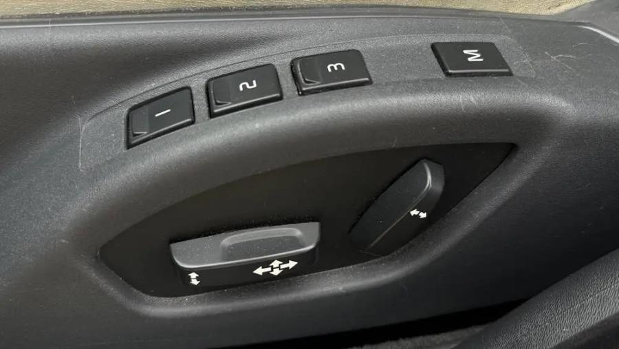 Zils Volvo S80 2012 Jelgava, ar dzinēja tilpumu 1.60 L un nobraukumu 279 tūkst. km par 5190 €, foto 25 vietnē AUTOMOTO.COM.LV