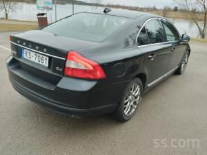 Blue Volvo S80 2013 in Jekabpils, with an engine capacity of 2.00 L and mileage of 325 thousand km for 5350 €, photo 2 on AUTOMOTO.COM.LV