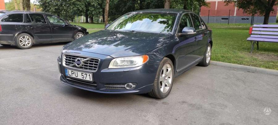 Blue Volvo S80 2013 in Vilnius, with an engine capacity of 1.98 L and mileage of 167 thousand km for 7250 €, photo 3 on AUTOMOTO.COM.LV