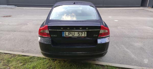 Zils Volvo S80 2013 Viļņa, ar dzinēja tilpumu 1.98 L un nobraukumu 167 tūkst. km par 7250 €, foto 7 vietnē AUTOMOTO.COM.LV