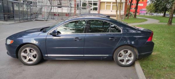 Zils Volvo S80 2013 Viļņa, ar dzinēja tilpumu 1.98 L un nobraukumu 167 tūkst. km par 7250 €, foto 9 vietnē AUTOMOTO.COM.LV