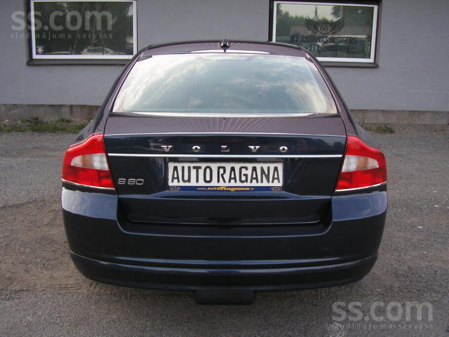 Blue Volvo S80 2013 in Riga, with an engine capacity of 2.00 L and mileage of 0 thousand km for 8950 €, photo 7 on AUTOMOTO.COM.LV