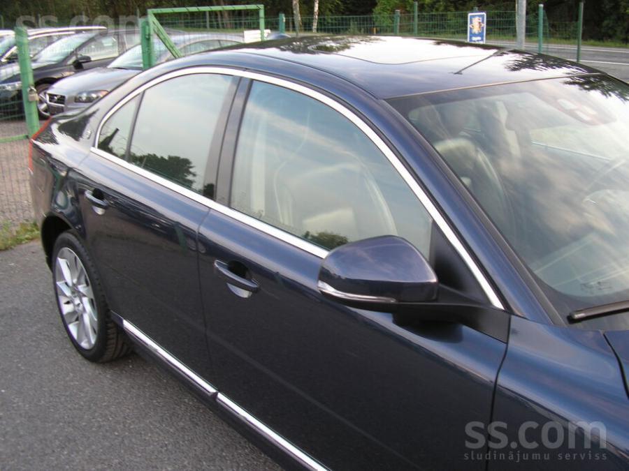 Blue Volvo S80 2013 in Riga, with an engine capacity of 2.00 L and mileage of 0 thousand km for 8950 €, photo 12 on AUTOMOTO.COM.LV