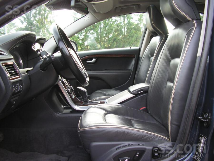 Blue Volvo S80 2013 in Riga, with an engine capacity of 2.00 L and mileage of 0 thousand km for 8950 €, photo 21 on AUTOMOTO.COM.LV