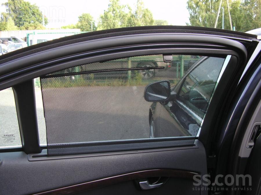 Blue Volvo S80 2013 in Riga, with an engine capacity of 2.00 L and mileage of 0 thousand km for 8950 €, photo 25 on AUTOMOTO.COM.LV